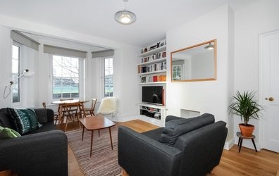 Living in Kennington | Area Information and Property Guide | Daniel Cobb